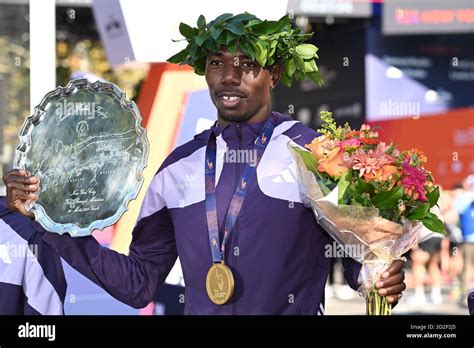 Farmingdale Usa 02nd Nov 2025 Benson Kipruto Of Kenya Celebrates