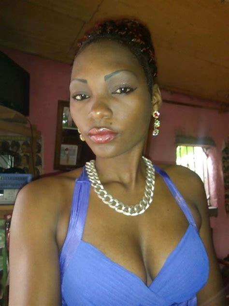 Cute African Chick Shesfreaky