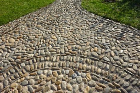 What Are The Differences Between Cobbles Pavers And Setts Hgh Granite