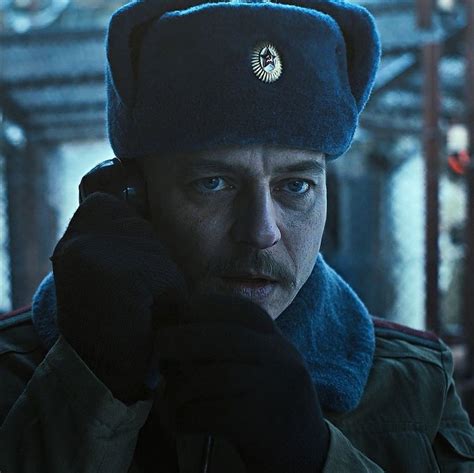 Pin By Sam L On Tom Wlaschiha♥ Stranger Things Actors Stranger