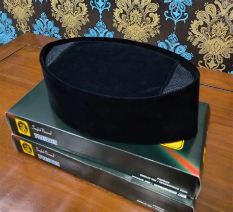 Peci Songkok Kopiah Nasional Beludru Hitam Polos Ac Dewasa Dan Anak