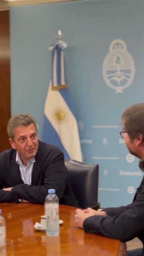 Santi Siri Se Juntó Con El Ministro Sergio Massa Para Charlar Sobre