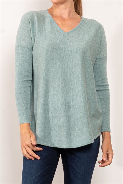 Bridge And Lord Curved Hem V Neck Jumper Impulse Boutique