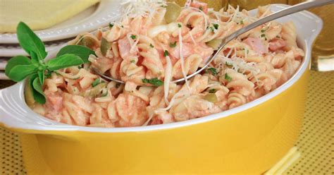 Macarrão cremoso presunto e queijo