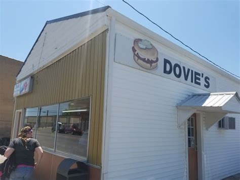 Dovies 18 Photos And 21 Reviews 107 W 4th St Tompkinsville