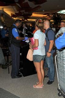 Britney Spears S Feet Photos Shoe Size And More FeetDatabase Com