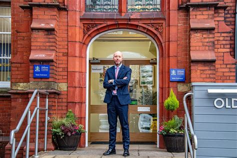 Oldham Hulme Grammar School Welcomes A New Principal Saddleworth