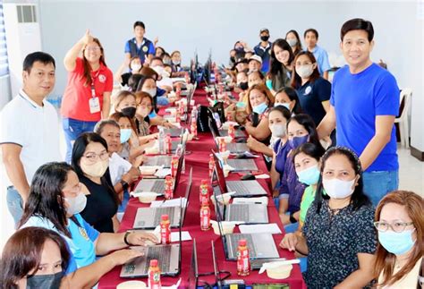Dict Provided Basic Microsoft Tools Literacy Training For Barangay