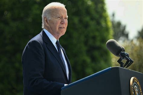 Tentative d assassinat contre Trump Biden appelle à interdire le type
