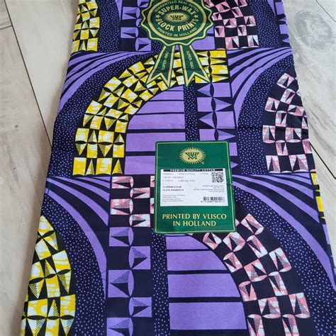 Chic En Pagne 💜🌻🍀 Supers Wax Vlisco Disponibles Chez