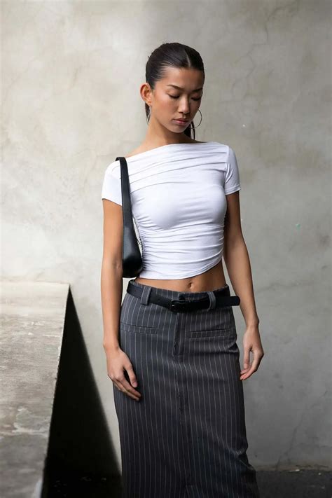 Summer New T Shirt Women Sexy Short Sleeve Fashion Tees Slash Neck