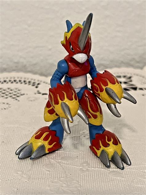 Bandai Digimon Armor Digivolving Mini Action Figure 00 Veemon