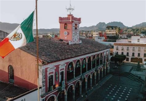 La Escalera Ancha Qué Ver Y Hacer En Atlixco Pueblo Mágico