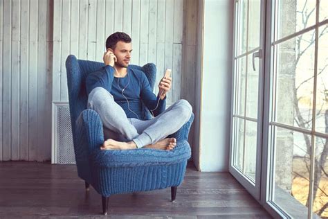 23 Alarming Signs He Doesnt Want A Relationship With You