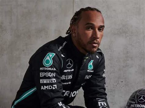Lewis Hamilton Slams F1s Pointless Tyre Blanket Ban