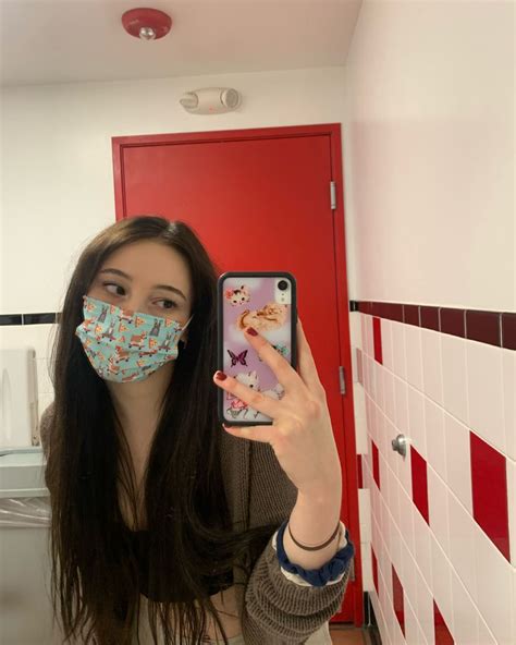 Pin By Meeya On Mimis Board Mimi