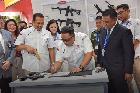 Pt Pindad Persero Pindad Tandatangani Berbagai Mou Strategis Pada