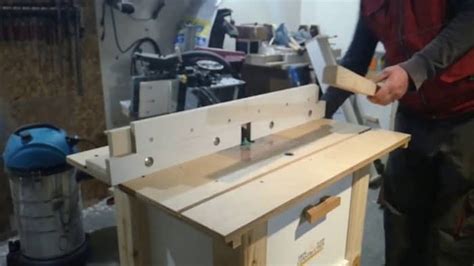 What Are The Benefits Of A Horizontal And Vertical Router Table