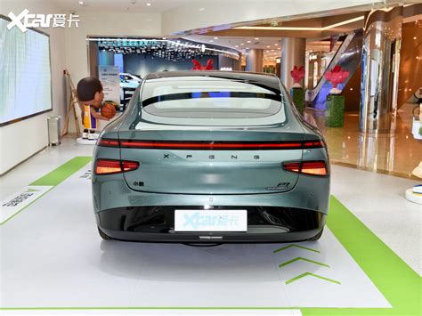 2023款小鹏汽车P7 P7i 610 鹏翼性能版 整体外观 12 228张图片 汽车图片大全 爱卡汽车