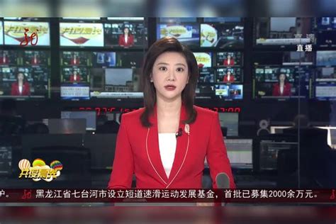 江苏：女孩悬在半空 被民警牢牢抓住女孩江苏