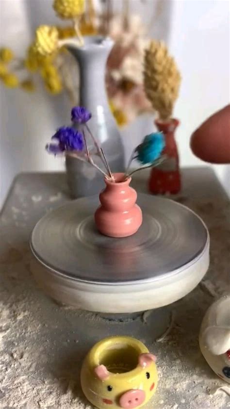 Making Mini Pottery Clay Crafts Ceramic Pottery Miniature Pottery