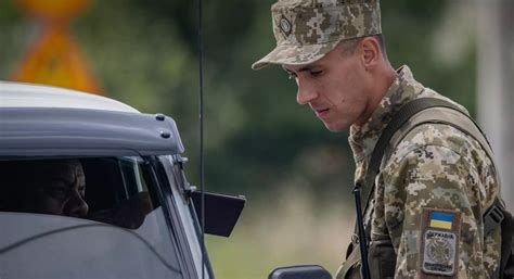 Виїзд за кордон з відстрочкою хто має право за новим законом Читайте на Ukr Net