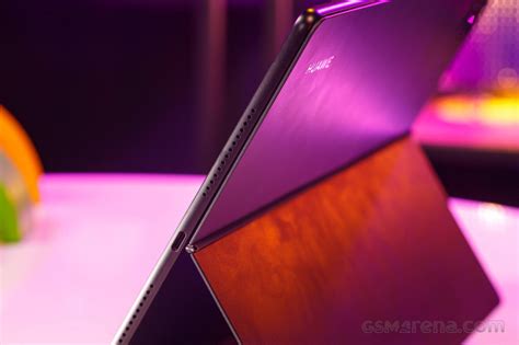 Huawei MatePad Pro Review Design And Build Accessories