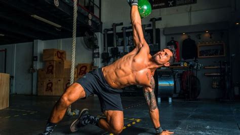 8 Exercises For Sexy And Functional Abs Boxrox