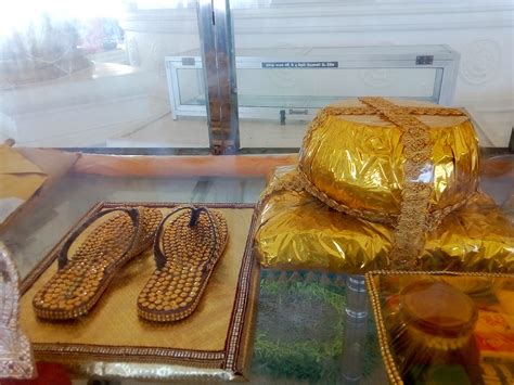 කලුතර බෝධින් වහන්සේ සහ මහා සෑ රදුන් Sadaham Diyawara
