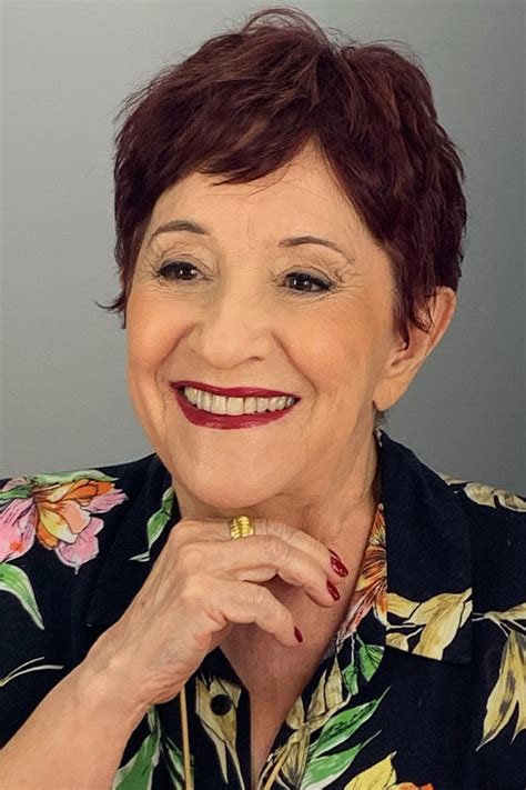 30 Feathered Short Haircuts For Women 50 And Beyond In 2025