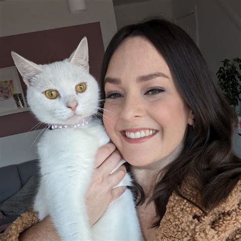 Laura Stringer Youtube