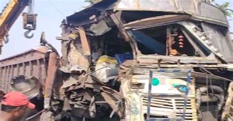 Odisha School Bus Truck Accident In Jharsuguda 6 Critical
