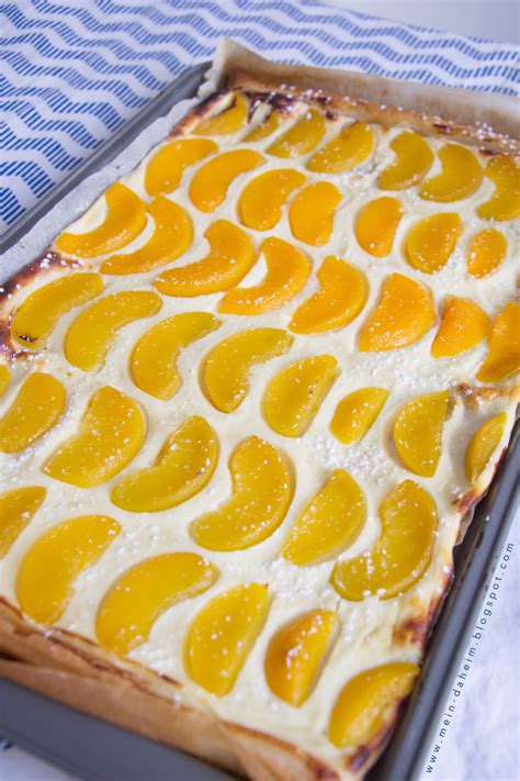 mein daheim YUM Blätterteig Kuchen mit Topfen und Pfirsich