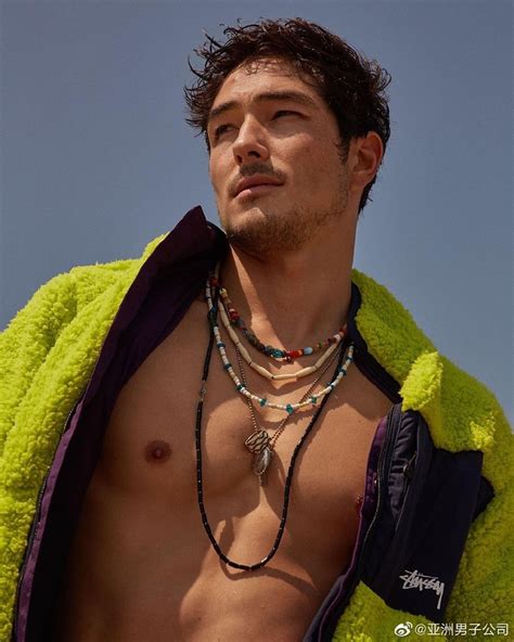 Desnudo Magazine Lucas Bloms