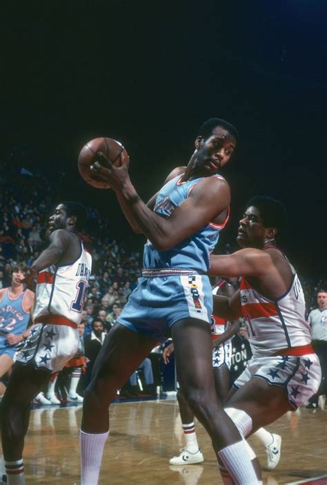 The Punch Kermit Washington Trifft Rudy Tomjanovich Basketball