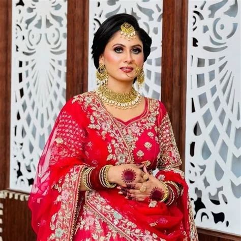 Deep Gill Mrs Hardeep Gill • Threads Say More