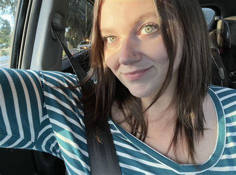 Afternoon Selfie R Selfie