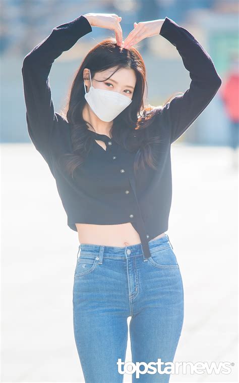 Hd포토 러블리즈lovelyz 이미주 앙큼한 하트 두시탈출 컬투쇼 출근길 네이트 연예