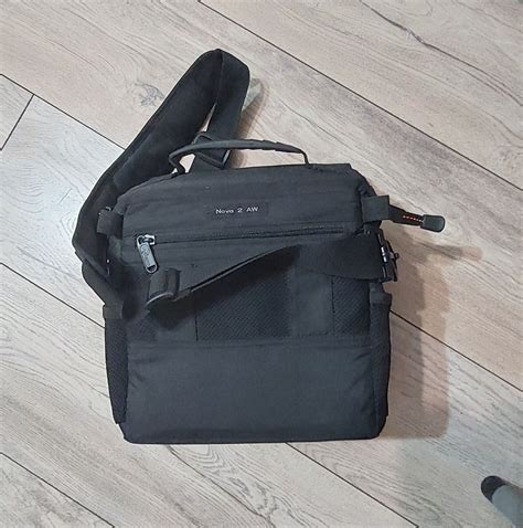 Сумка для фотоаппарата Lowepro Nova 2 A: 17 000 тг. - Аксессуары для ...