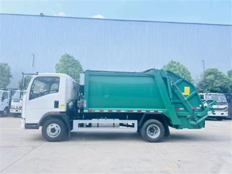 The Cheapest Cheng Li 4x2 3 Cubic Meter Garbage Truck 5 Cubic Meter Hanging Bucket Garbage Truck
