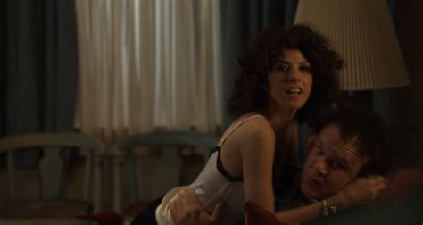 Nude Video Celebs Marisa Tomei Sexy Cyrus 2010