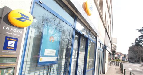 SOCIÉTÉ La fermeture des bureaux de Poste ce janvier fait polémique