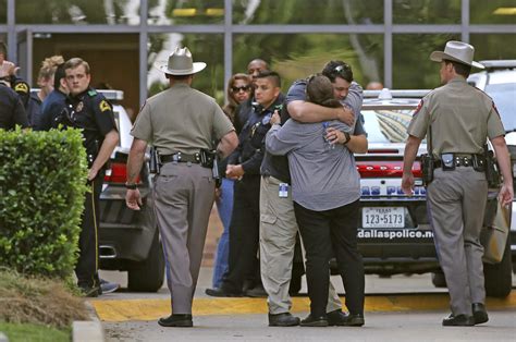 Muere policía lesionado tras tiroteo en Dallas El Siglo de Torreón