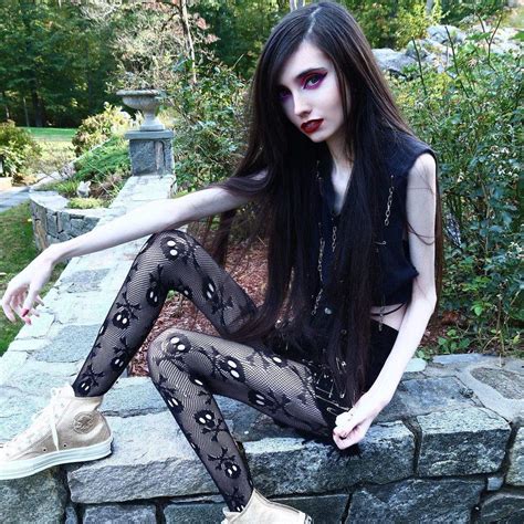 Dangerously Thin Star Eugenia Cooneys Promotes Eating Disorders While