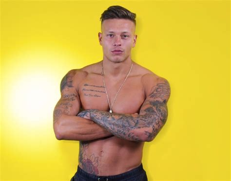 Alex Bowen Love Island Wiki Fandom