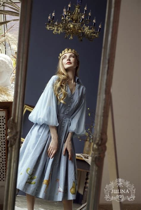 ПЛАТЬЯ вечерние премиум и Haute Couture из натурального шелка Evening