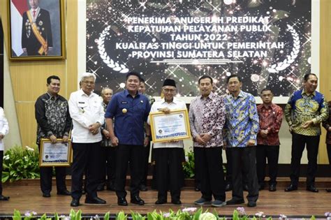 Raih Predikat Kepatuhan Standar Pelayanan Publik Radar Banyuasin
