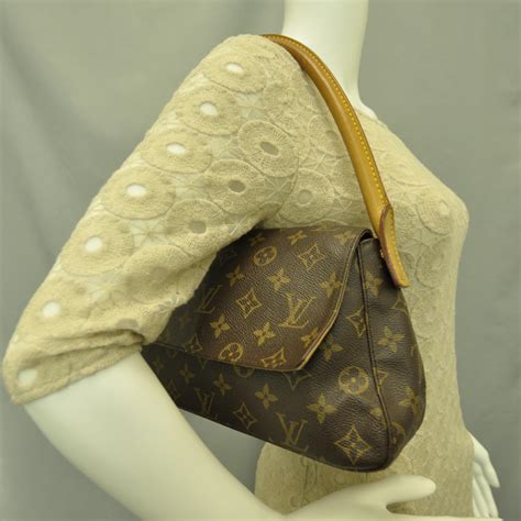 Louis Vuitton Monogram Mini Looping Shoulder Bag 29285