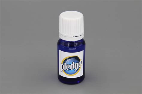 Pledge Future Floor Polish Ukraine | Viewfloor.co