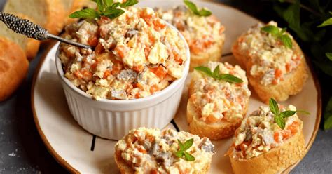 Готую постійно Намазка на хліб за 5 хвилин В холодильнику може зберігатись тиждень Господинька